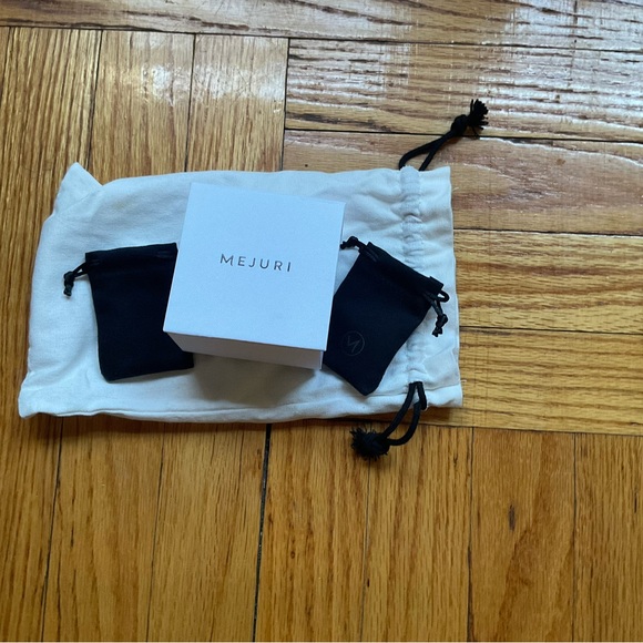 Mejuri | Accessories | Mejuri Mini Box | Poshmark